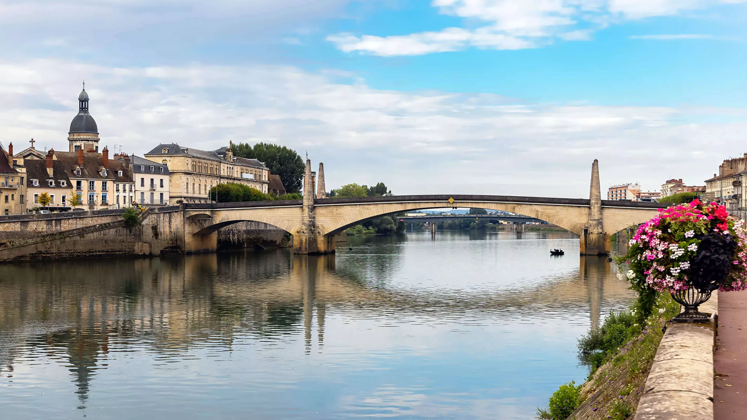 Luxury River Cruise on the Saône | Riverside Luxury Cruises