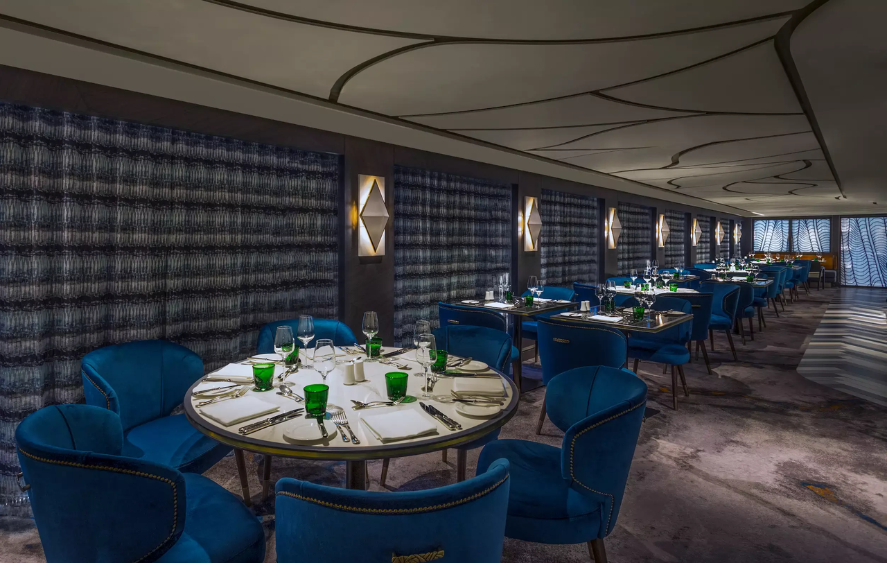 Luxury Cruise on the Riverside Ravel | Riverside Luxury Cruises